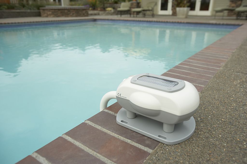 Keeping Your Pool Safe With a Pool Alarm - Swimming Pool Blog